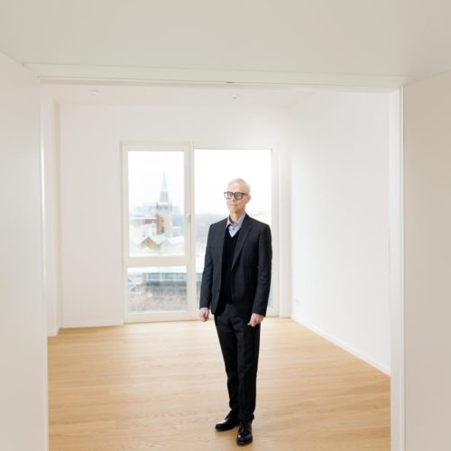 GORDON WELTERS / Photographer | Germany ☎ +49-170-834 66 83